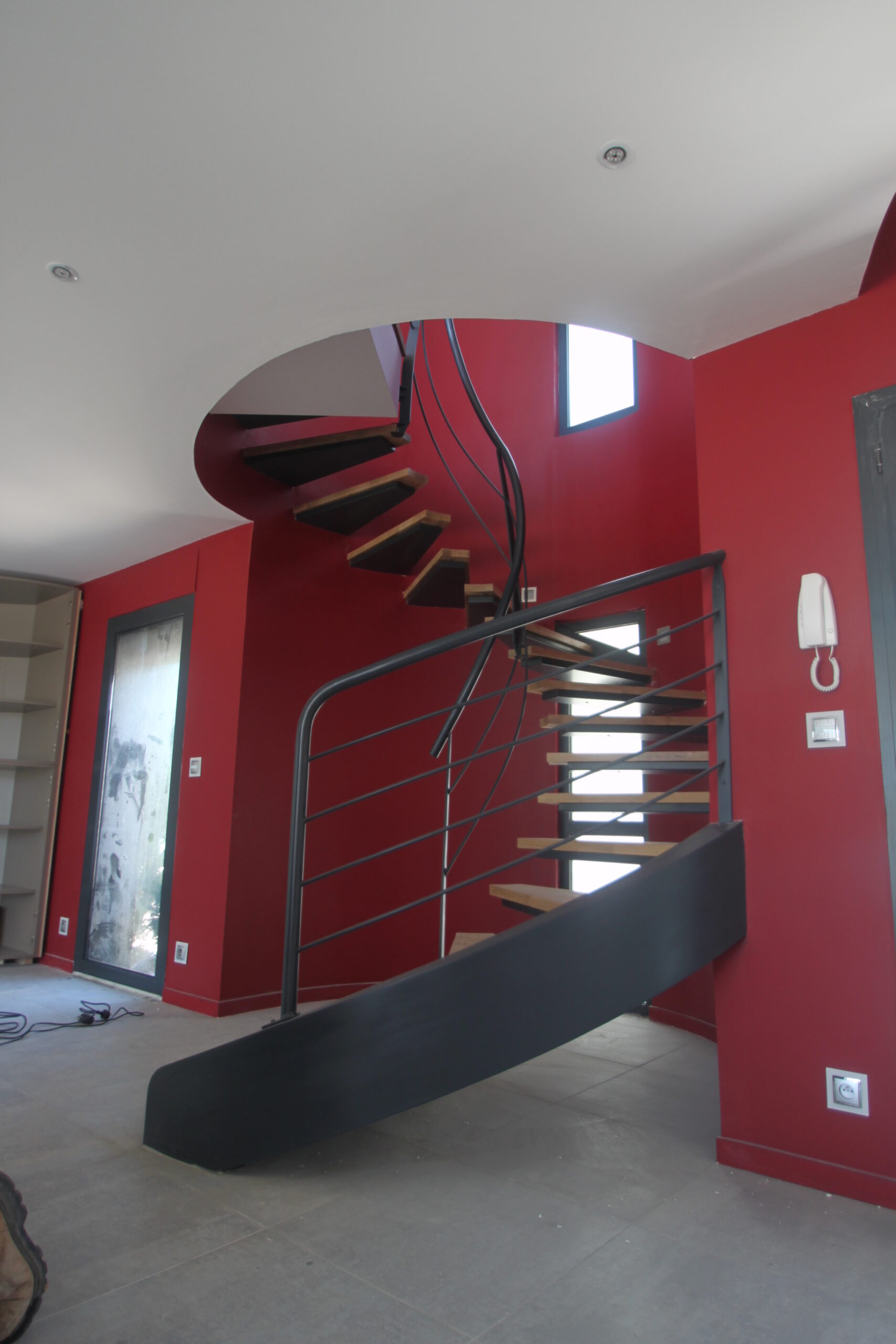 Escalier Colimaçon : Design Sur Mesure pour Un Rendu Unique